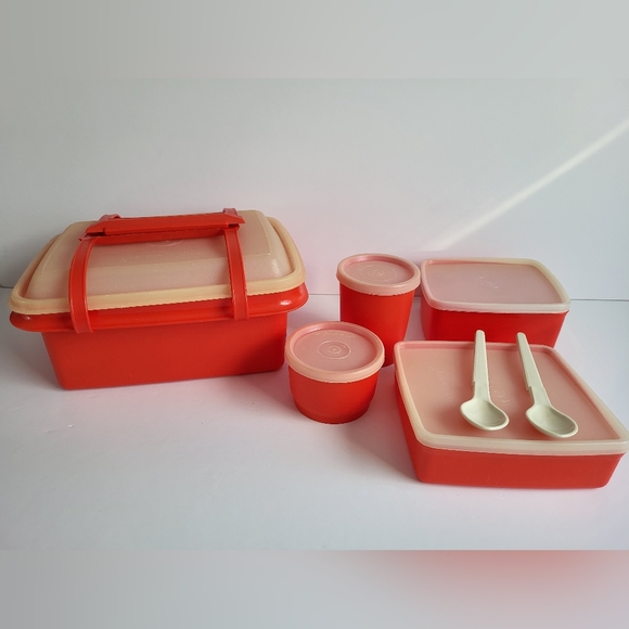 Tupperware | Kitchen | Tupperware Lunch Box 7 Pc Set Red Sandwich ...